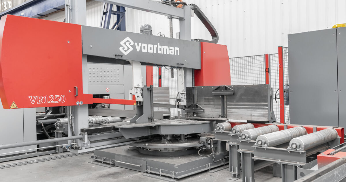 Beam sawing | The process described | Voortman Steel Machinery